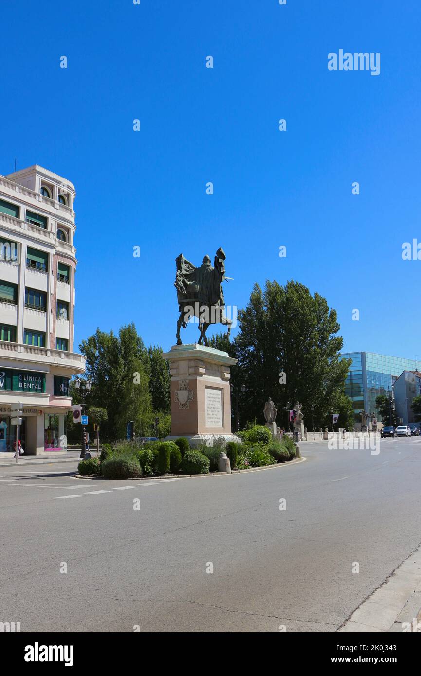 Rodrigo Díaz de Vivar "El Cid" statue on a horse pointing a sword in ...