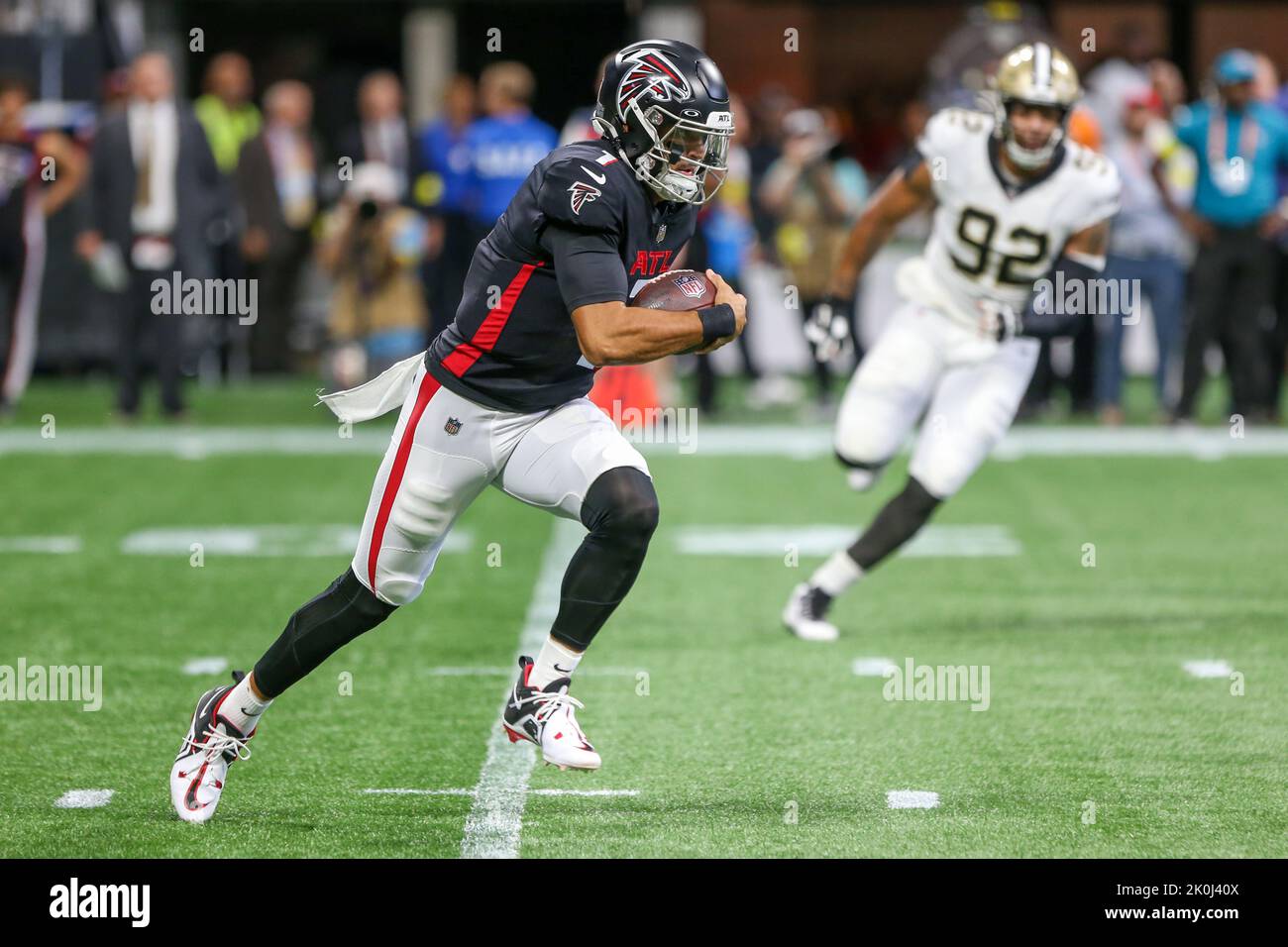 Atlanta, Georgia, USA. 11th Sep, 2022. Atlanta Falcons quarterback ...