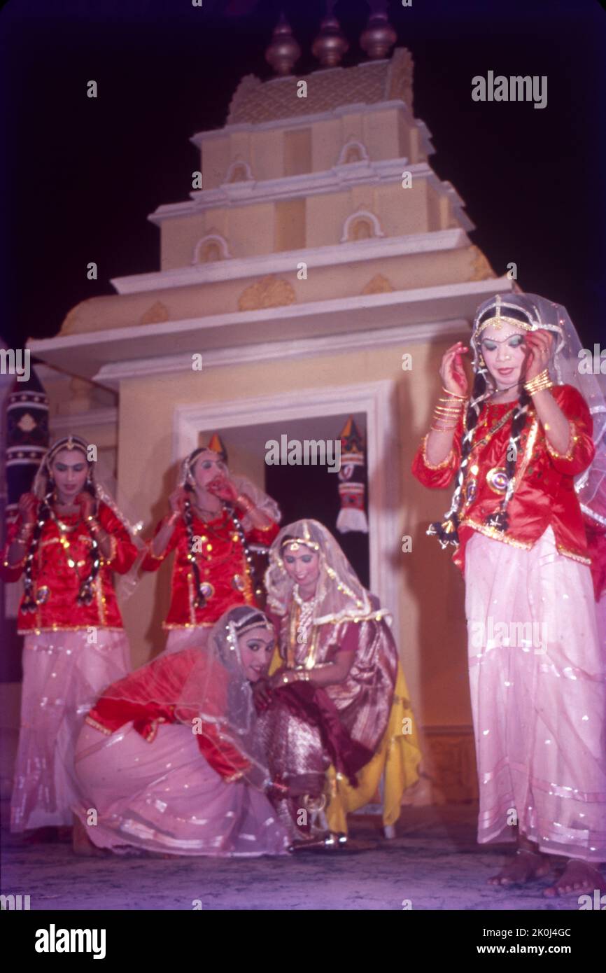 Muslim Wedding Dance, Pondicherry Stock Photo - Alamy