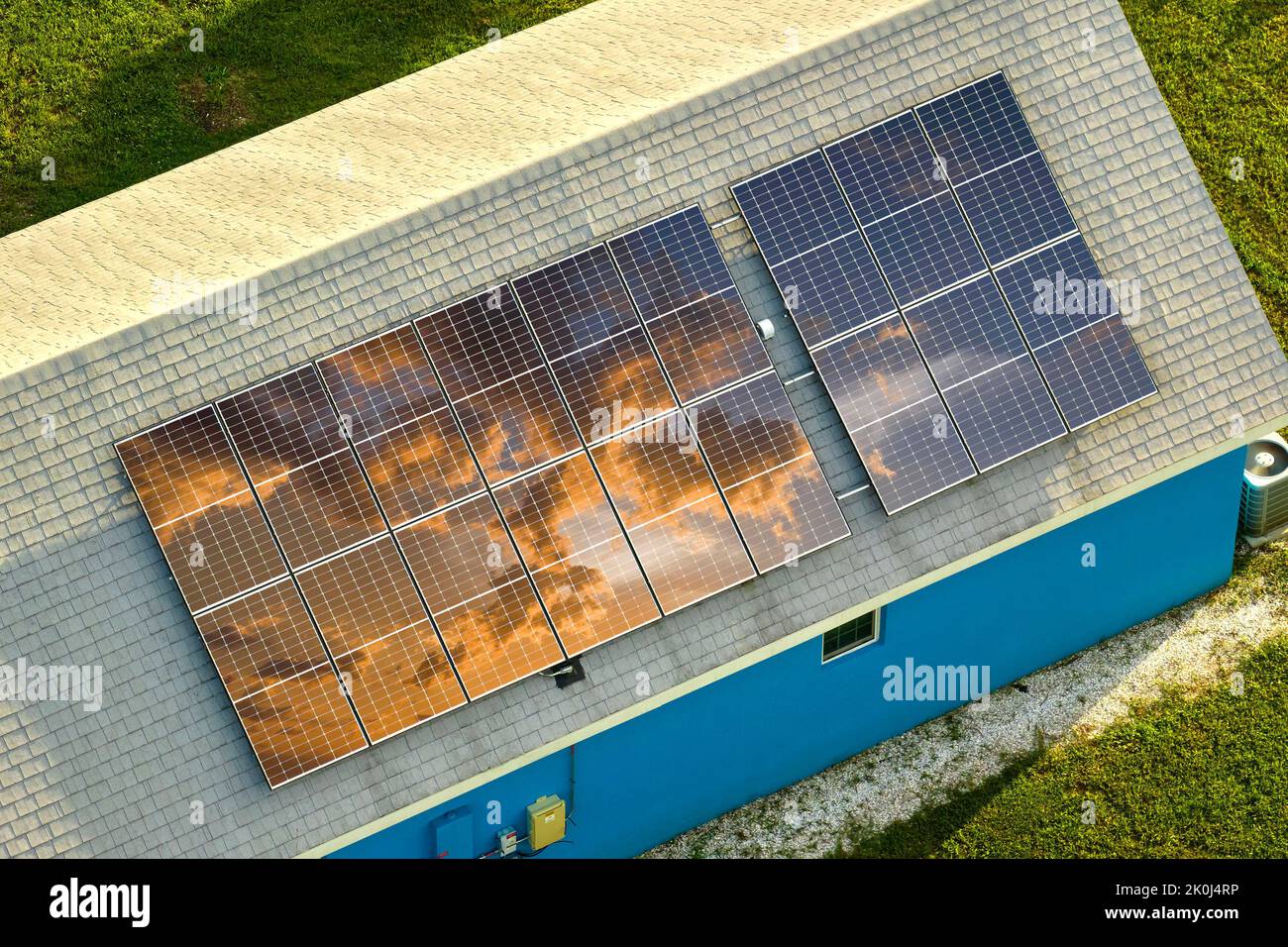 Solar panels house usa aerial hi-res stock photography and images - Alamy