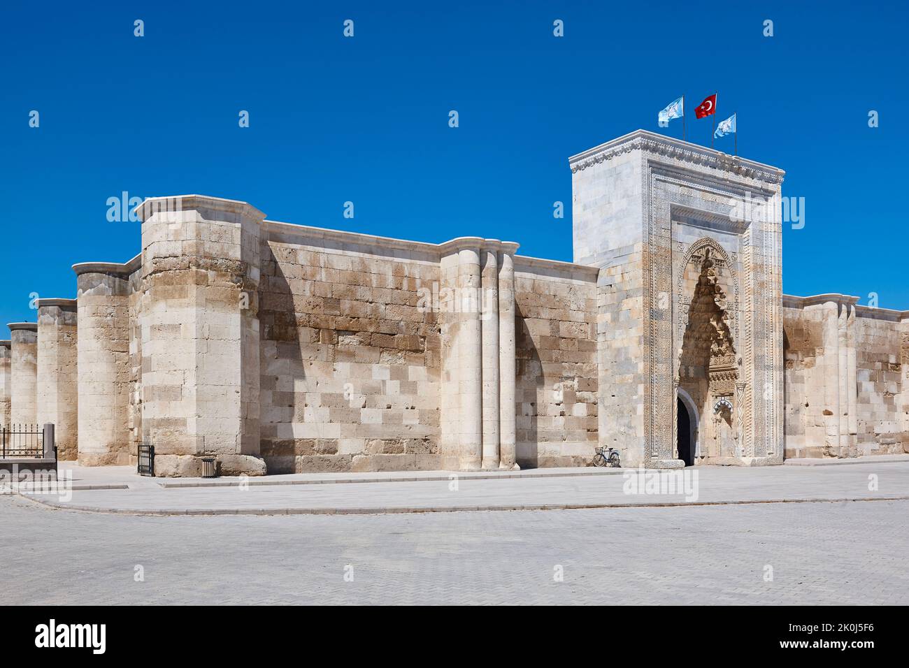 Caravanserai main entrance in Sultanhani. Silk road. Turkey Stock Photo ...