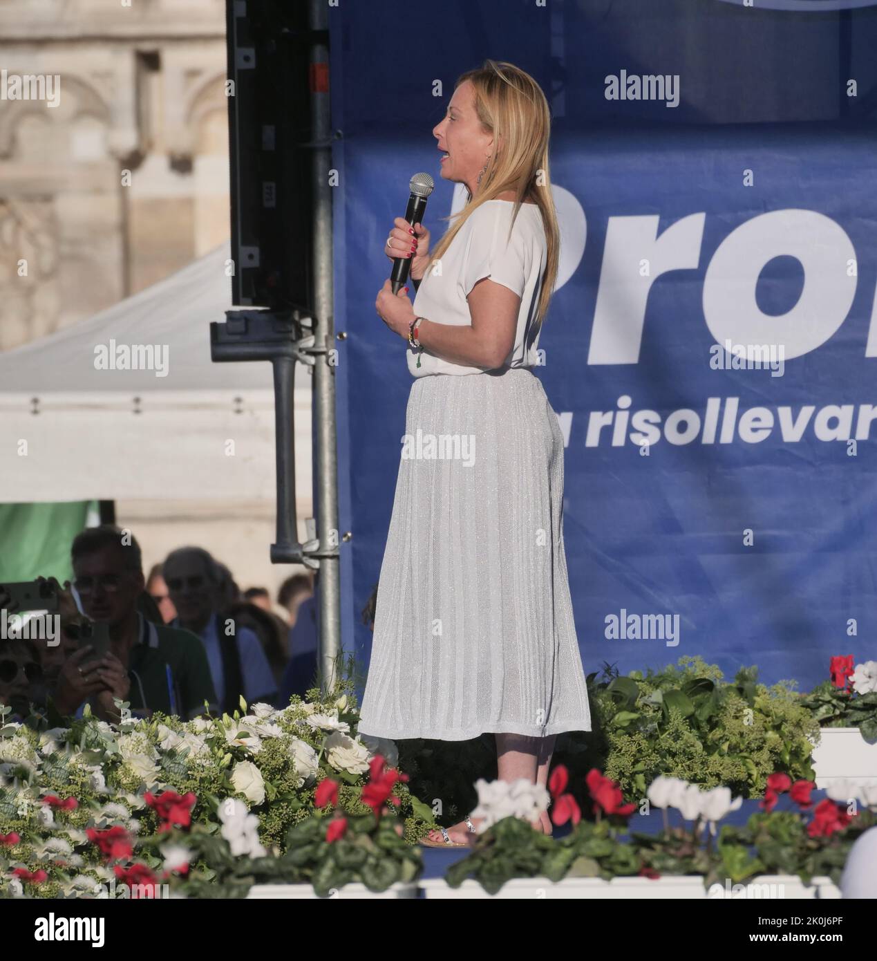 Giorgia meloni comizio hi-res stock photography and images - Alamy
