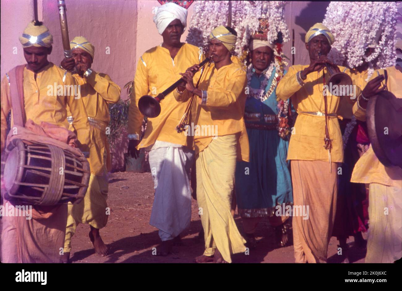 Jatra Dance, Folk Dance, Karnataka Stock Photo - Alamy
