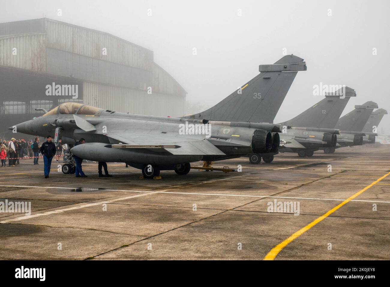 The Rafale Marine and the Army still present at the Air Legend meeting ...