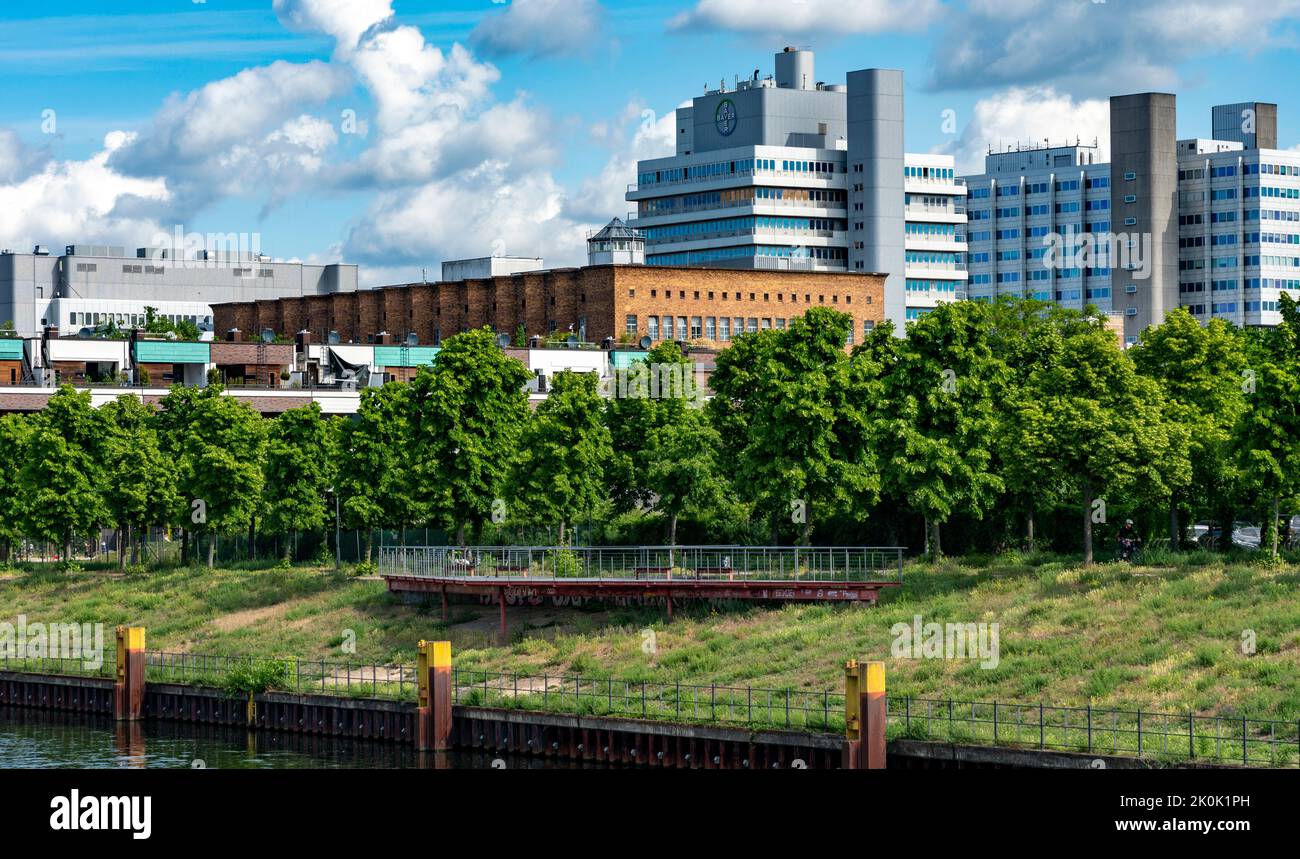 Chemieunternehmen hi-res stock photography and images - Alamy