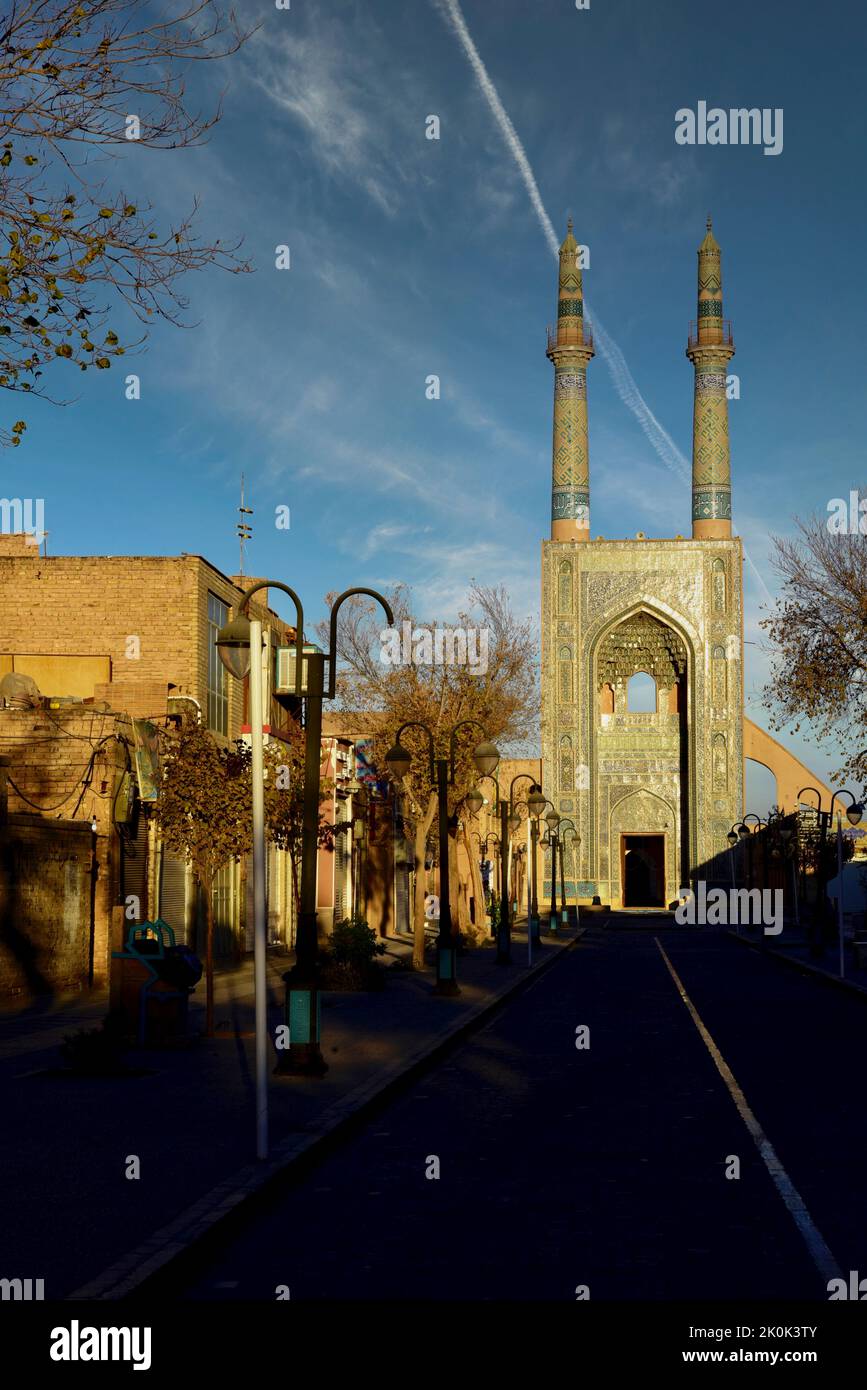 The Hazireh Mosque, located in the Abr and Mobarakeh neighborhoods of ...
