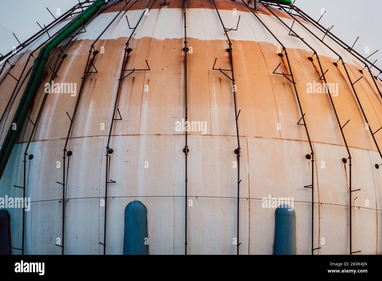 Petroleum deposits hi-res stock photography and images - Alamy