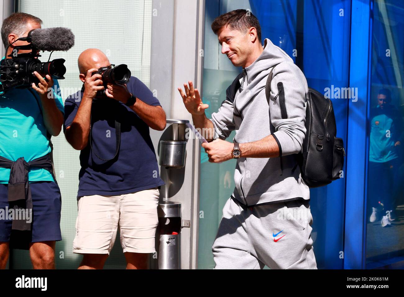 Lewandowski barcelona 2022 hi-res stock photography and images - Alamy