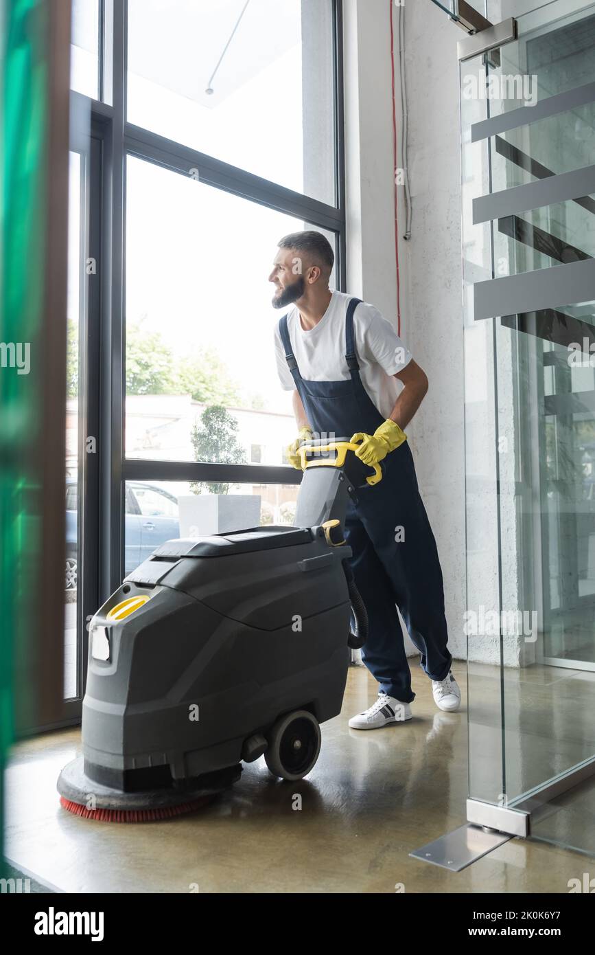 Residential Floor Scrubbing Machines