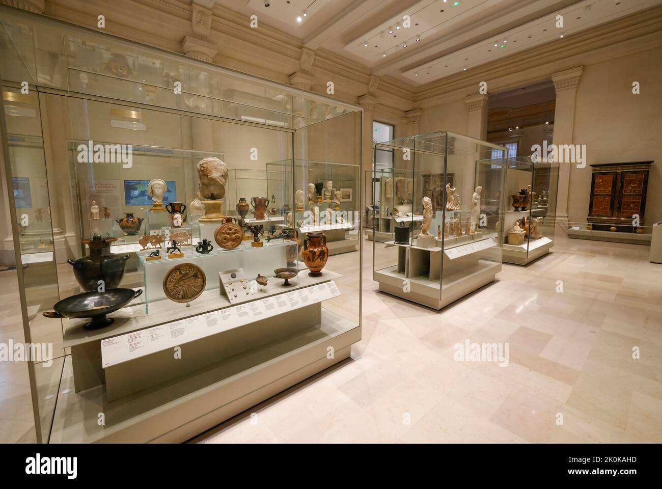 THE BNF RICHELIEU REOPENS AFTER YEARS OF RENOVATIONS Stock Photo - Alamy