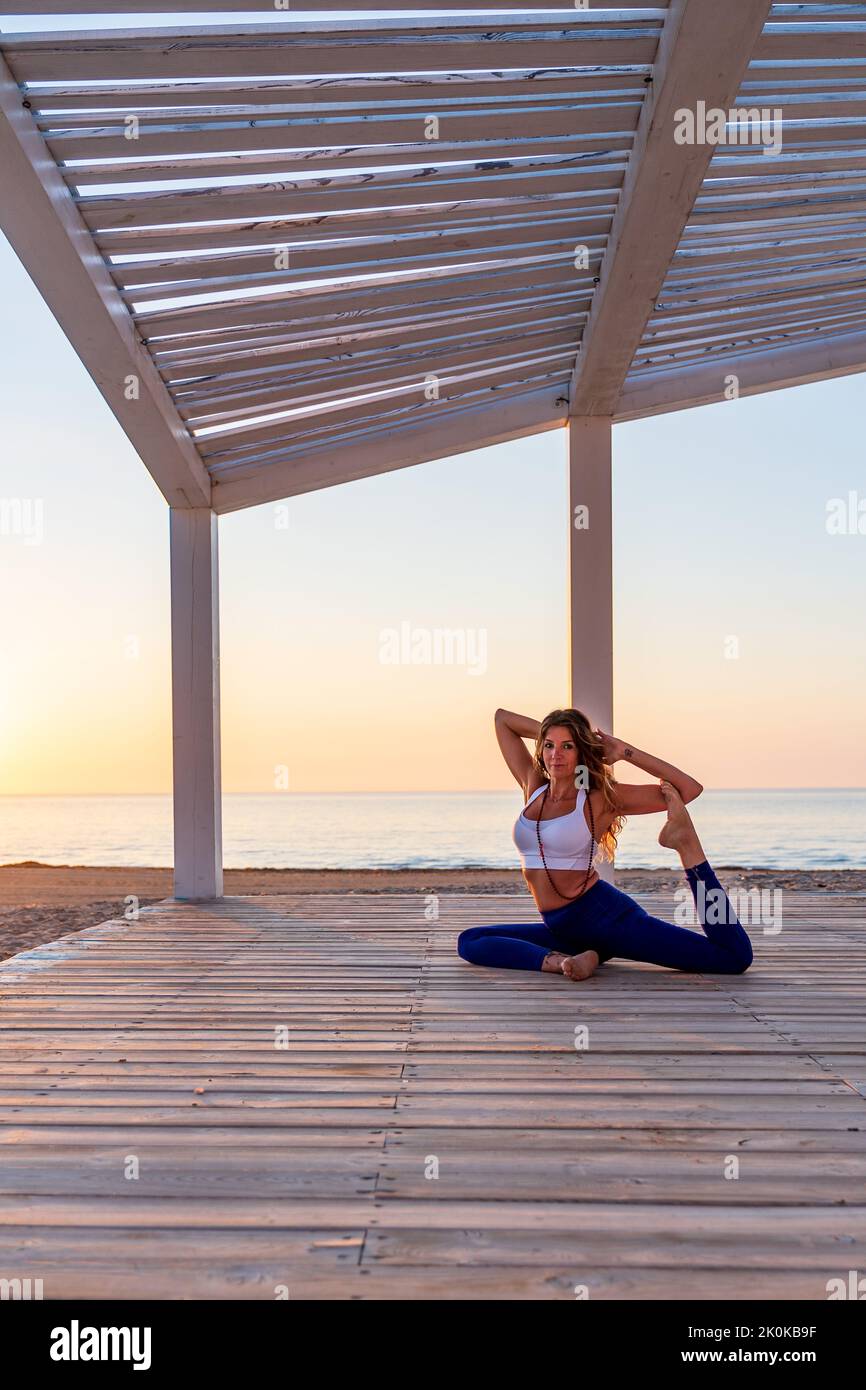 Mermaid legs hi-res stock photography and images - Alamy