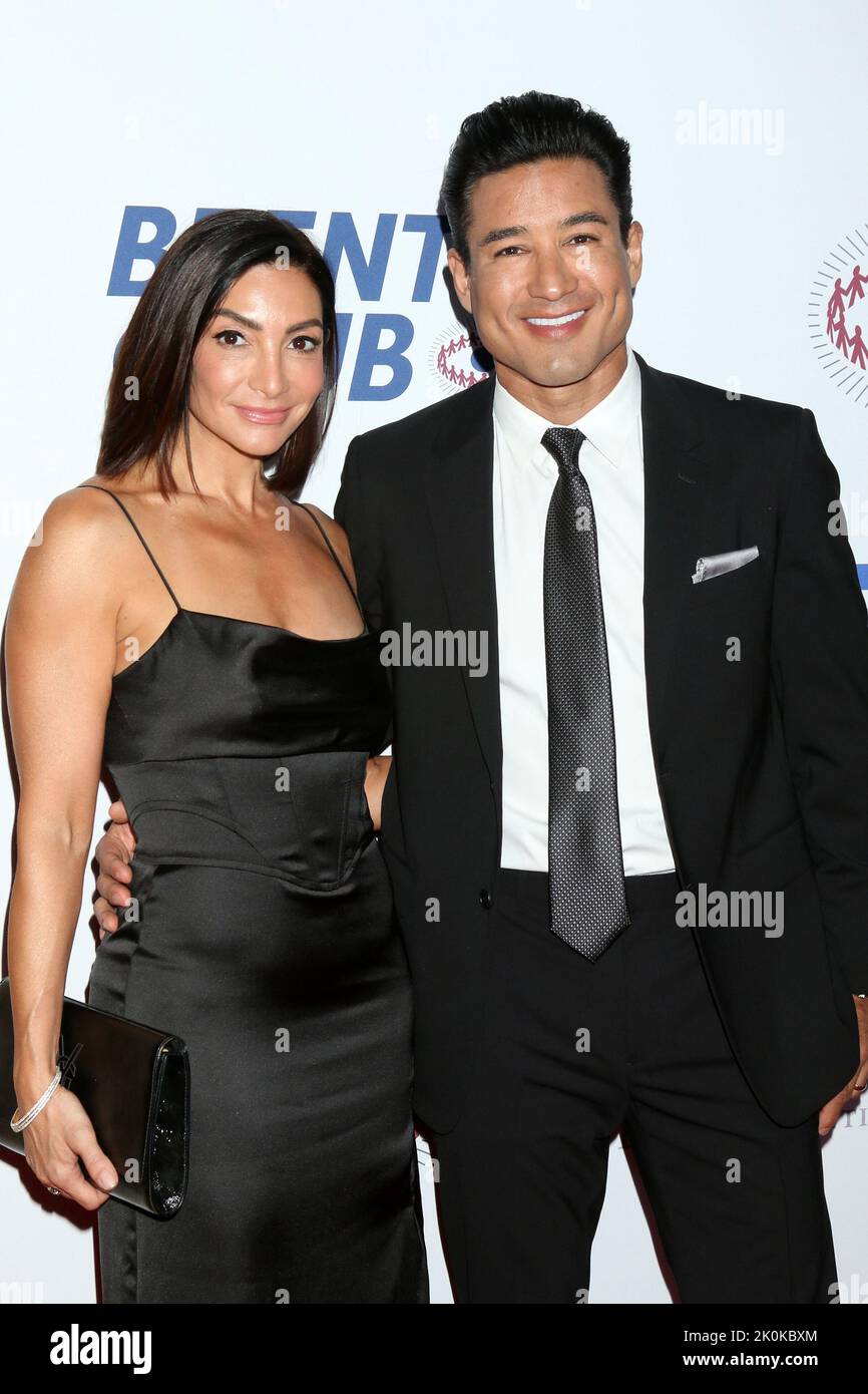 Courtney Mazza, Mario Lopez at the Summer Spectacular Benefiting the ...