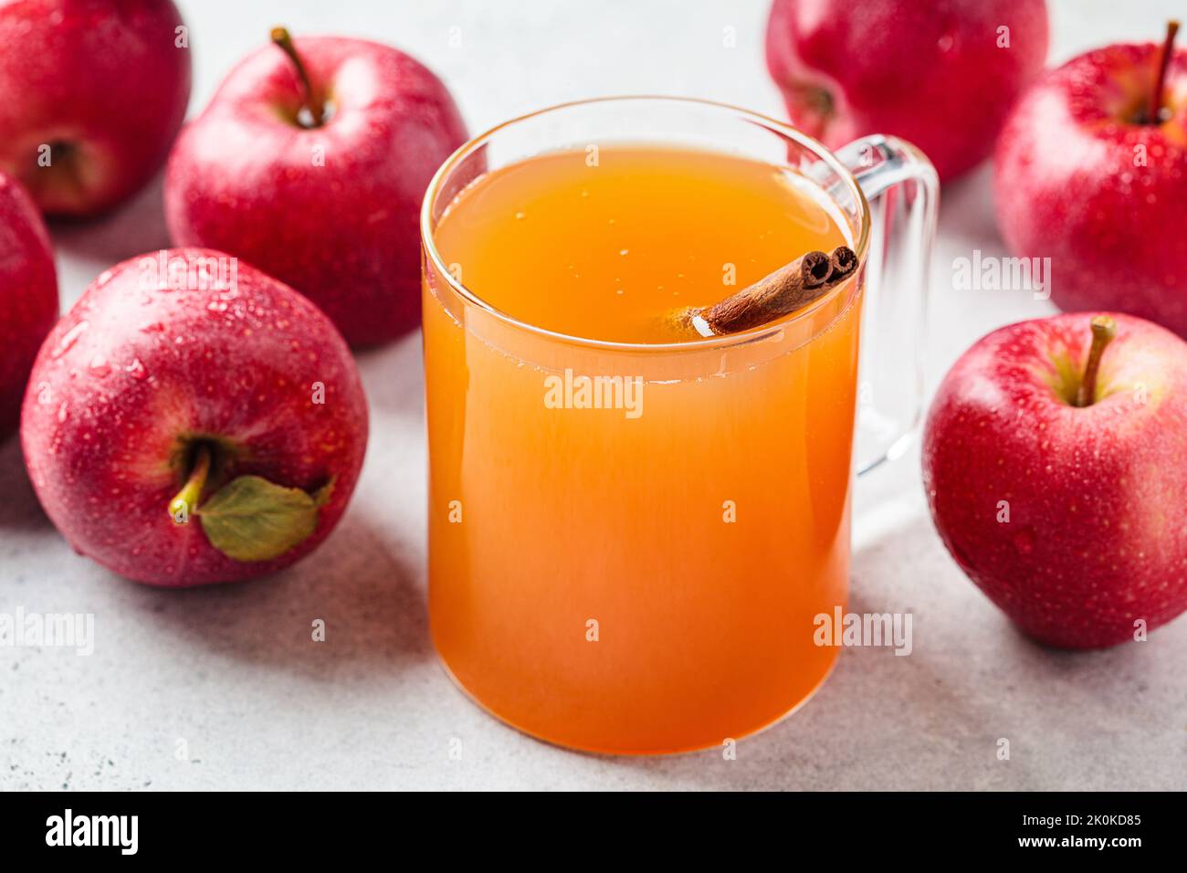 Hot apple cider drink cinnamon hi-res stock photography and images - Alamy
