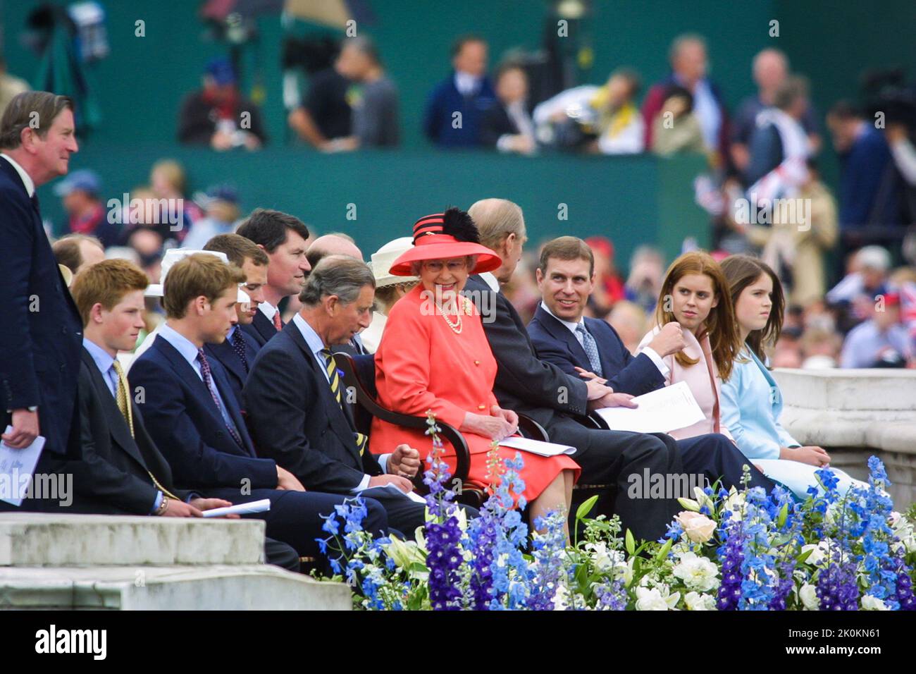 4th June 2002 - Queen Elizabeth II and members of the British Royal ...