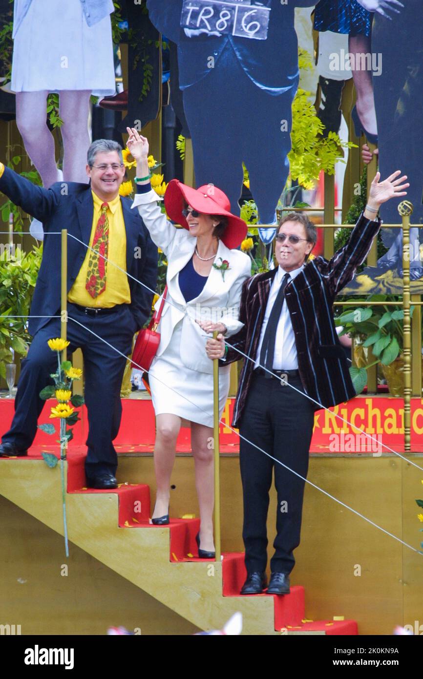 50 years of reign hi-res stock photography and images - Alamy