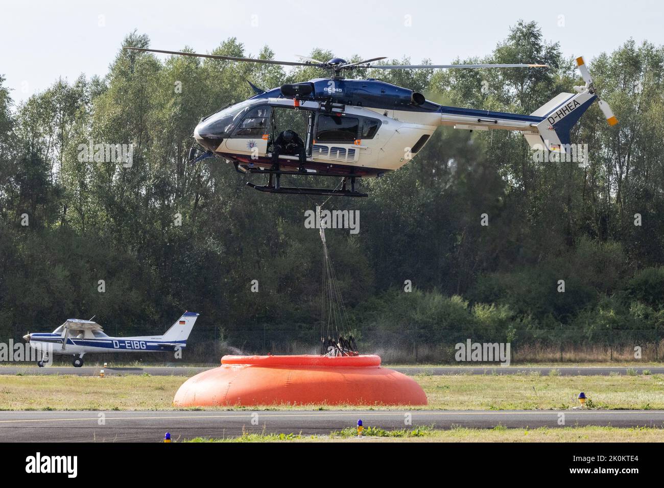 Firefighting demonstration hi-res stock photography and images - Alamy