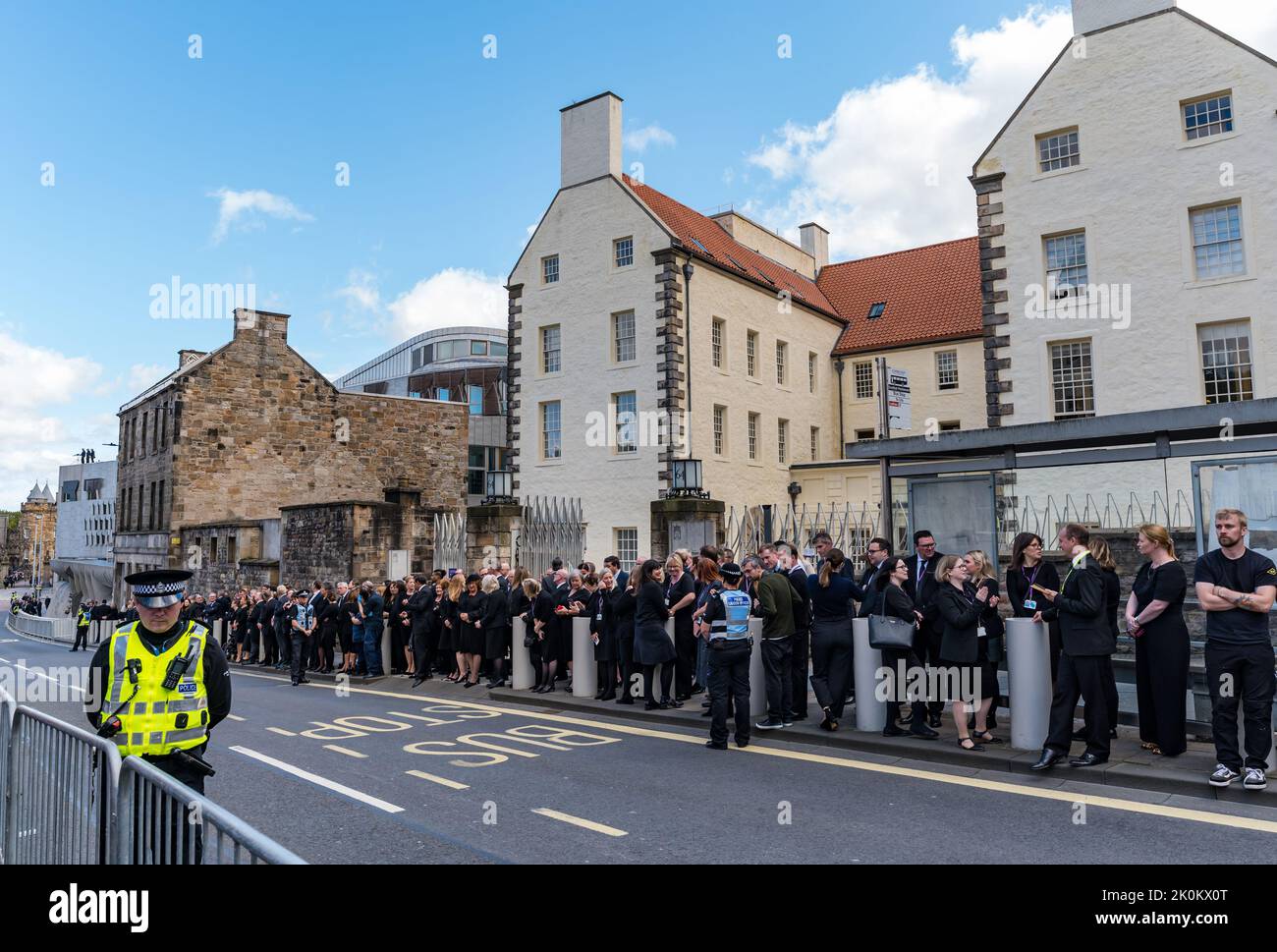 Royal Mile, Edinburgh, Scotland, UK, 12th September 2022. Queen ...