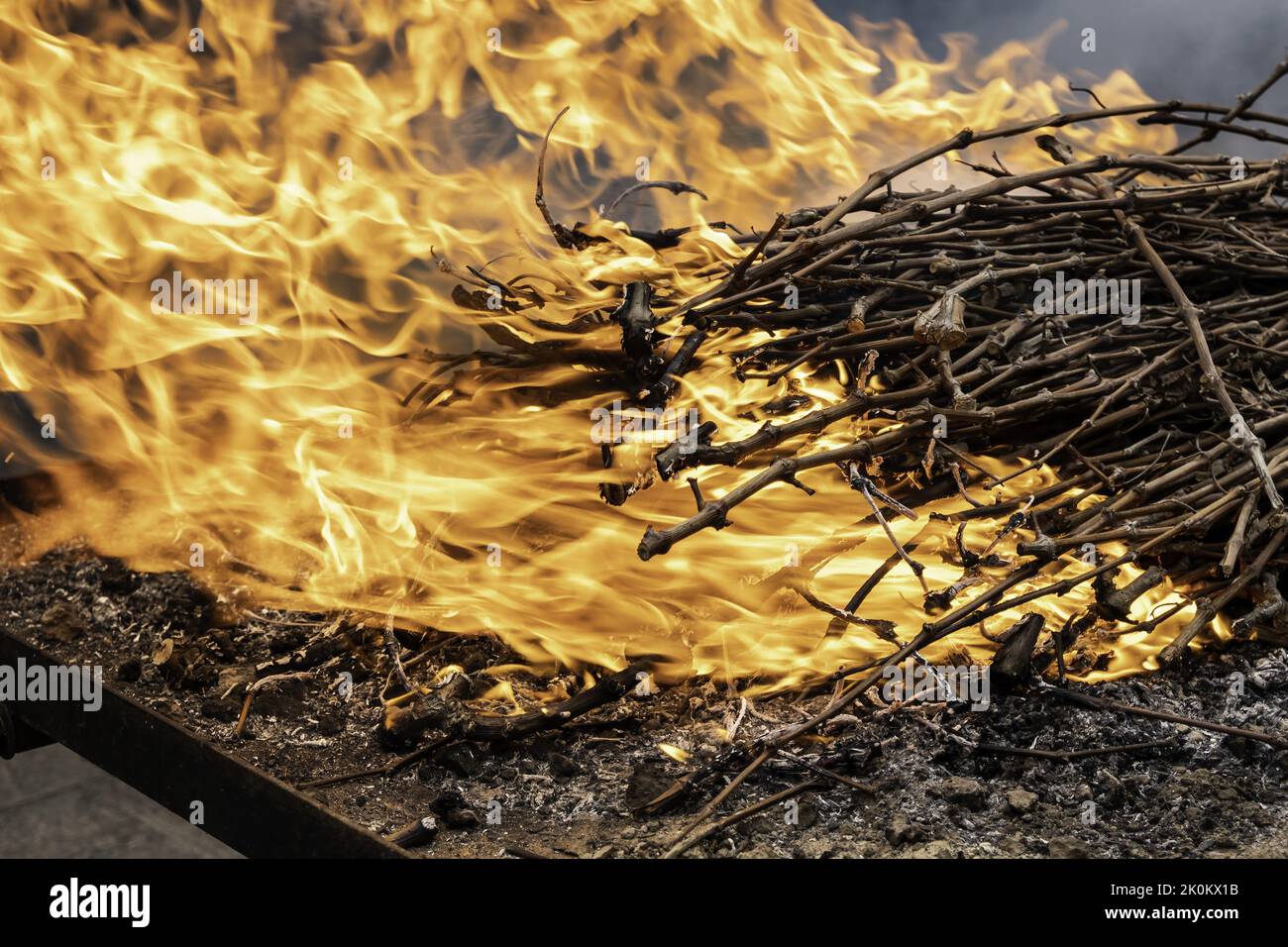 Flying bonfire embers hi-res stock photography and images - Alamy