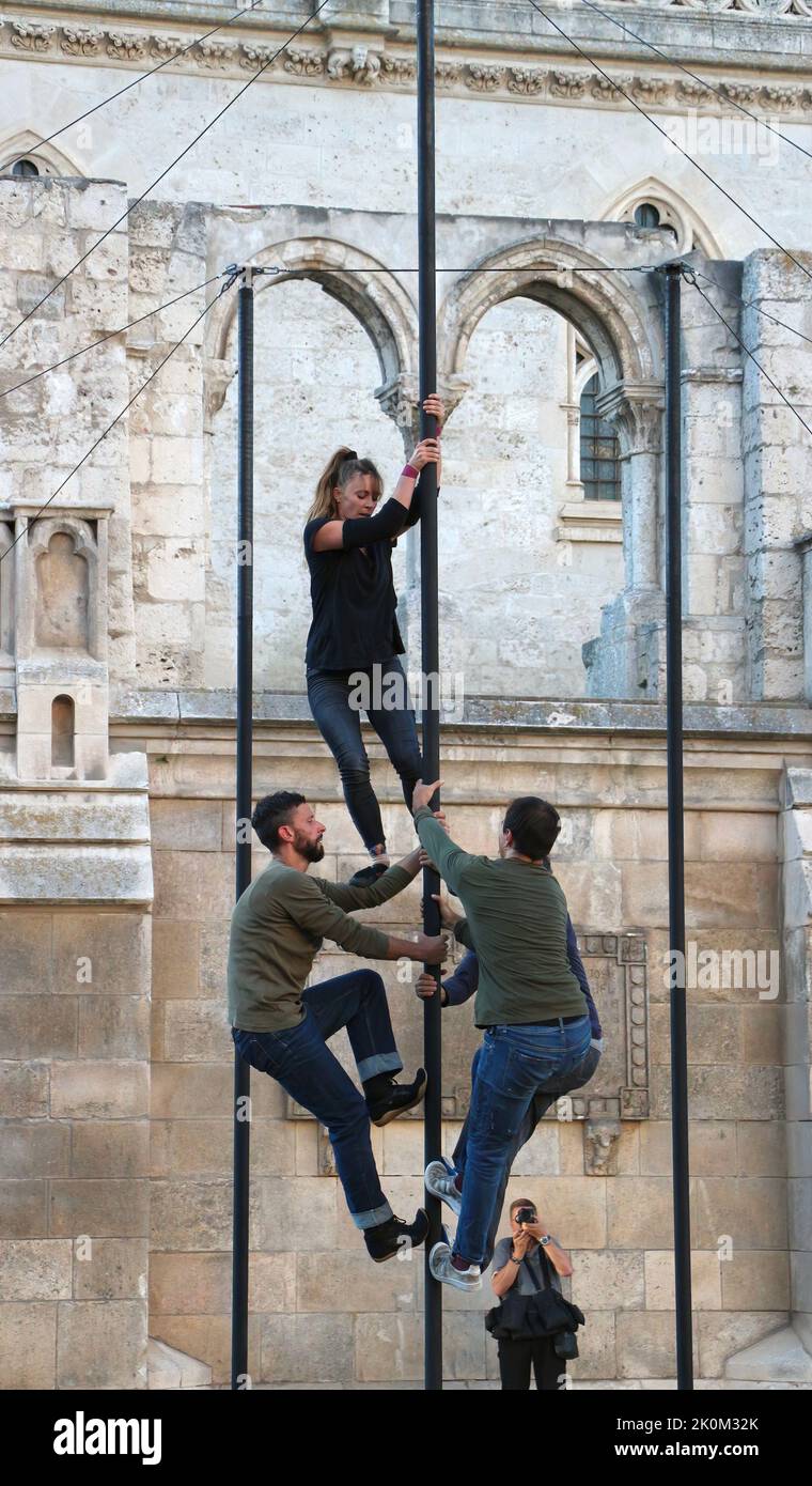 Three chinese poles hi-res stock photography and images - Alamy