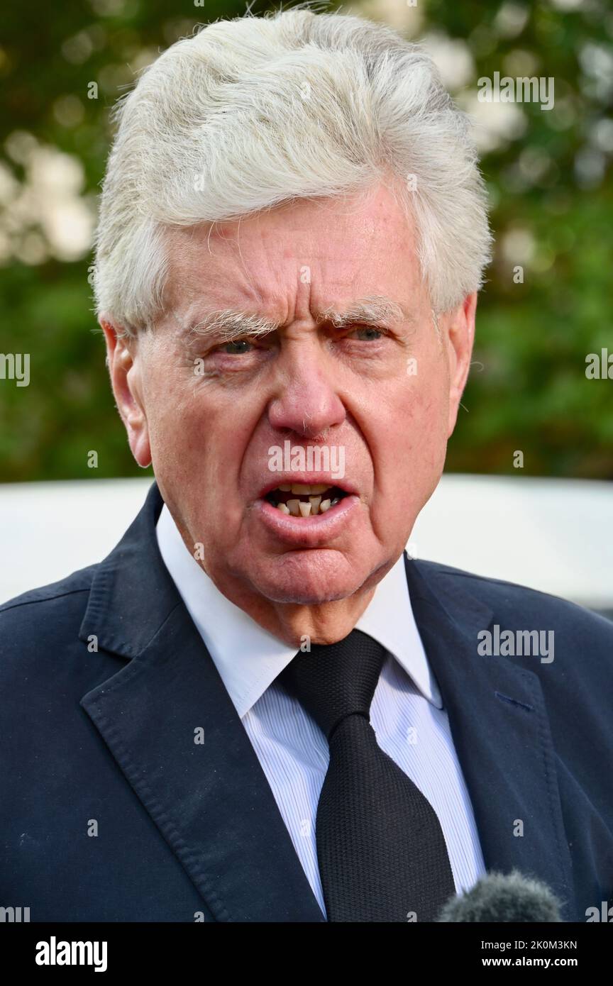 Journalist bbc cole hi-res stock photography and images - Alamy