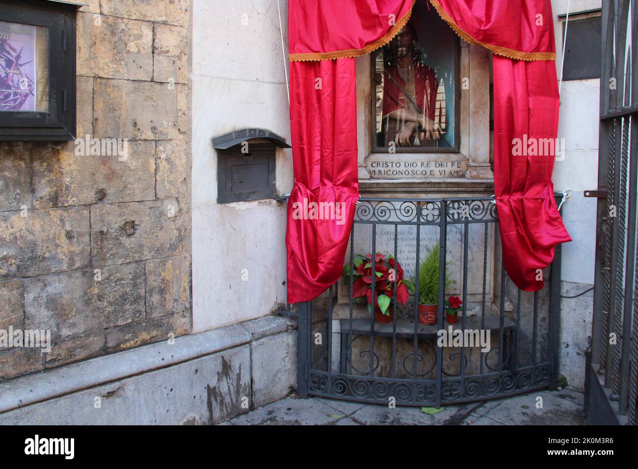 outdoor altar in palermo in sicily (italy Stock Photo - Alamy