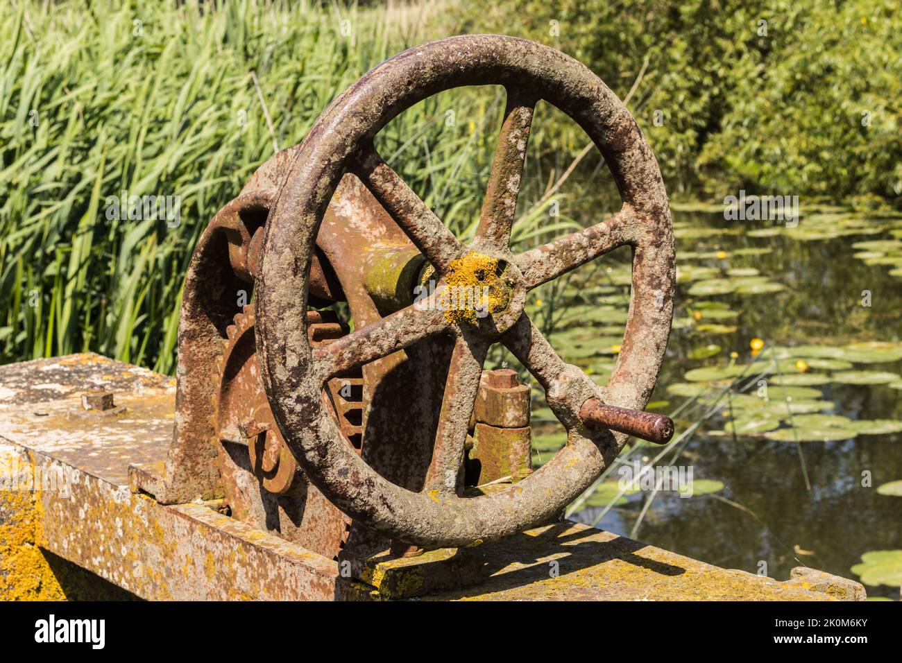 Sluice valve hi-res stock photography and images - Alamy