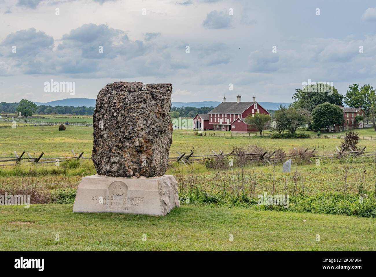 Monument to the 20th mass infantry regiment hi-res stock photography ...
