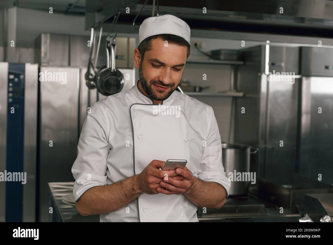 Smart chef hi-res stock photography and images - Alamy