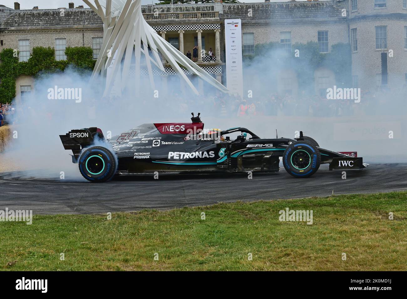 Esteban Gutierrez, George Russell, Mercedes AMG F1 W10, Grand Prix ...