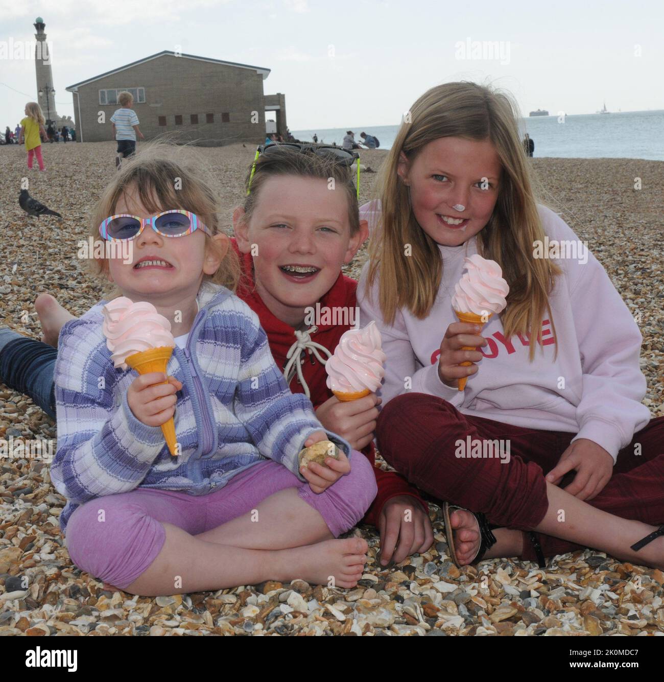 THE WEATHER IS A BIT CHILLY BUT IT DIDN'T STOP KATY BURTON PYE (3) AND ...