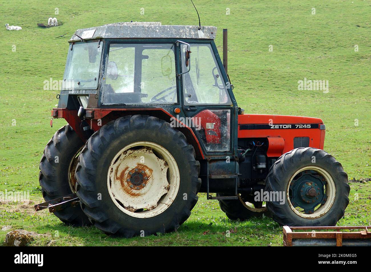 Zetor 7245 tractor Stock Photo - Alamy
