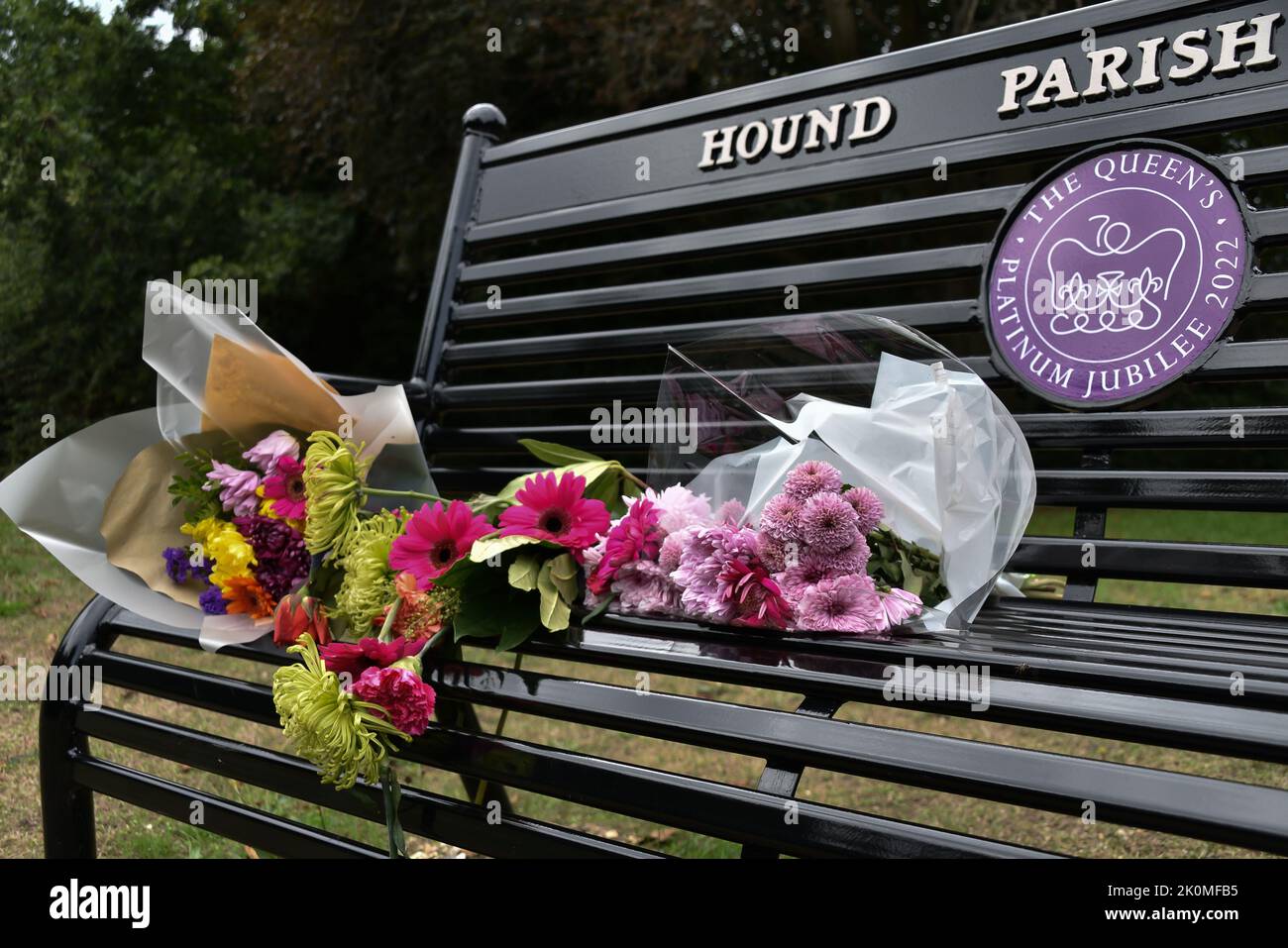 Queen Elizabeth II Platinum Jubilee 2022 Bench With Flowers And A ...