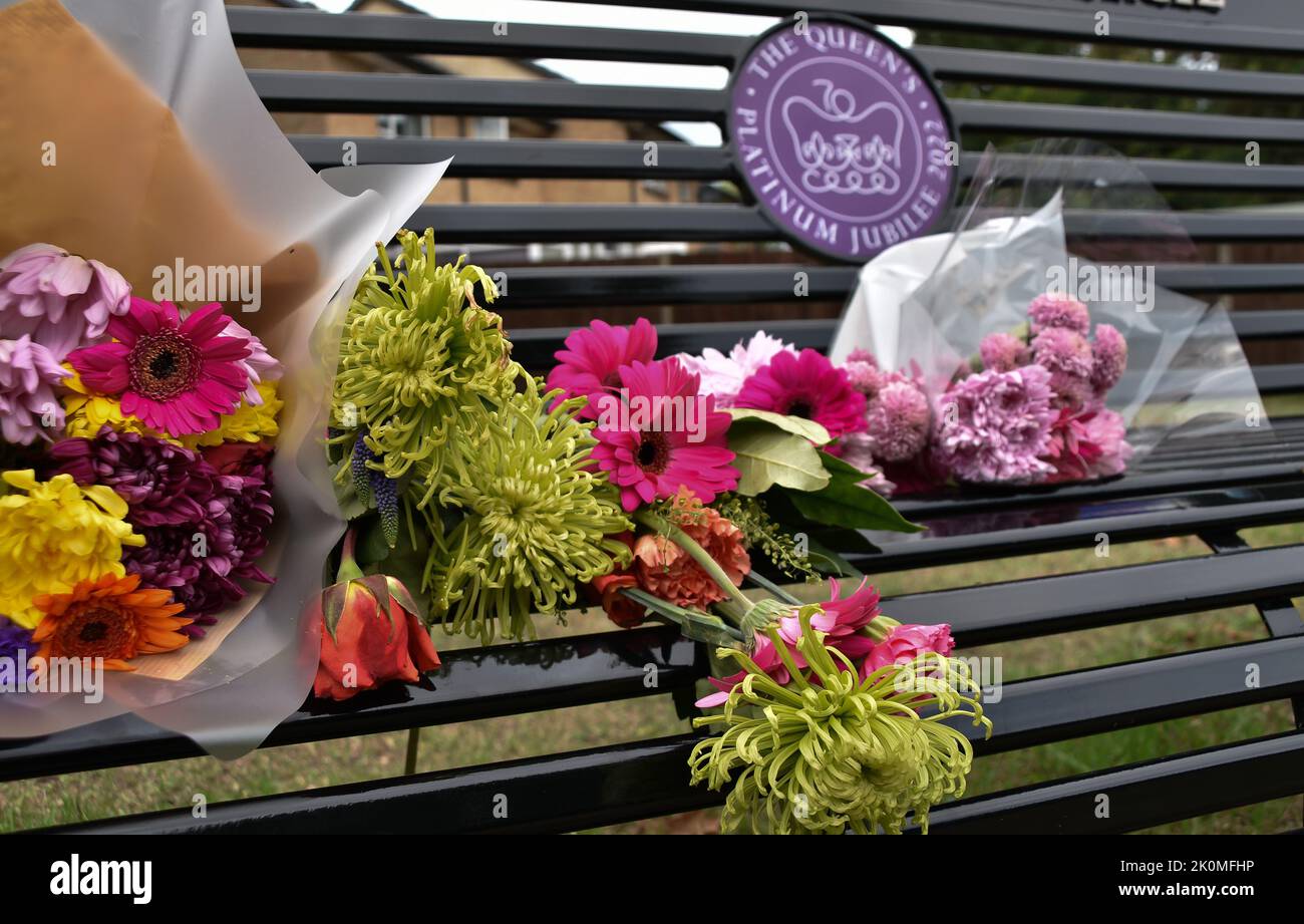Queen Elizabeth II Platinum Jubilee 2022 Bench With Flowers And A ...