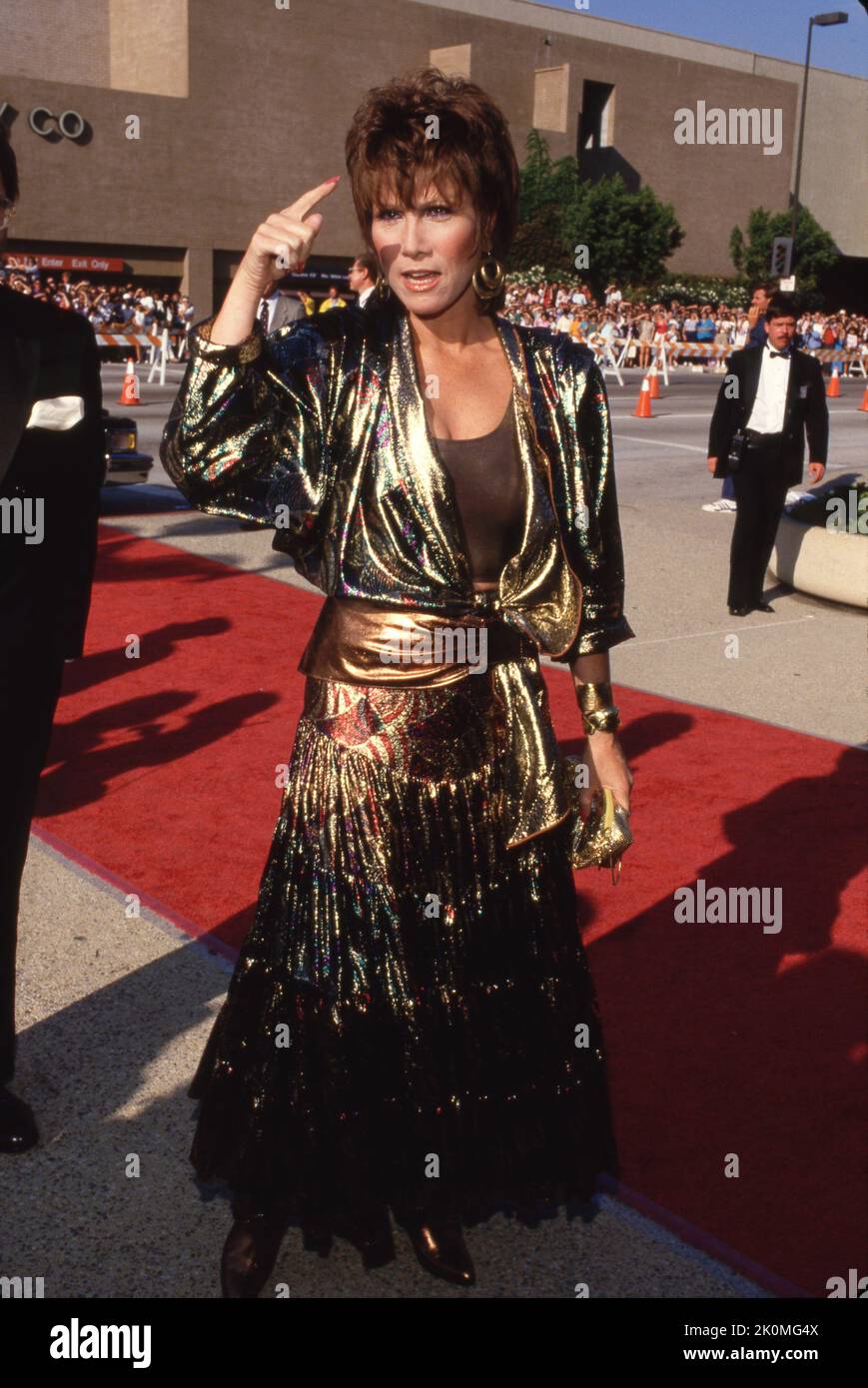 Emmy awards 1986 hi-res stock photography and images - Alamy