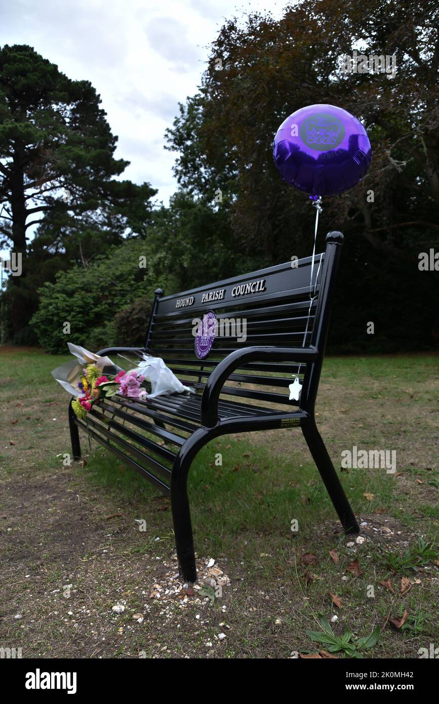 Queen Elizabeth II Platinum Jubilee 2022 Bench With Flowers And A ...
