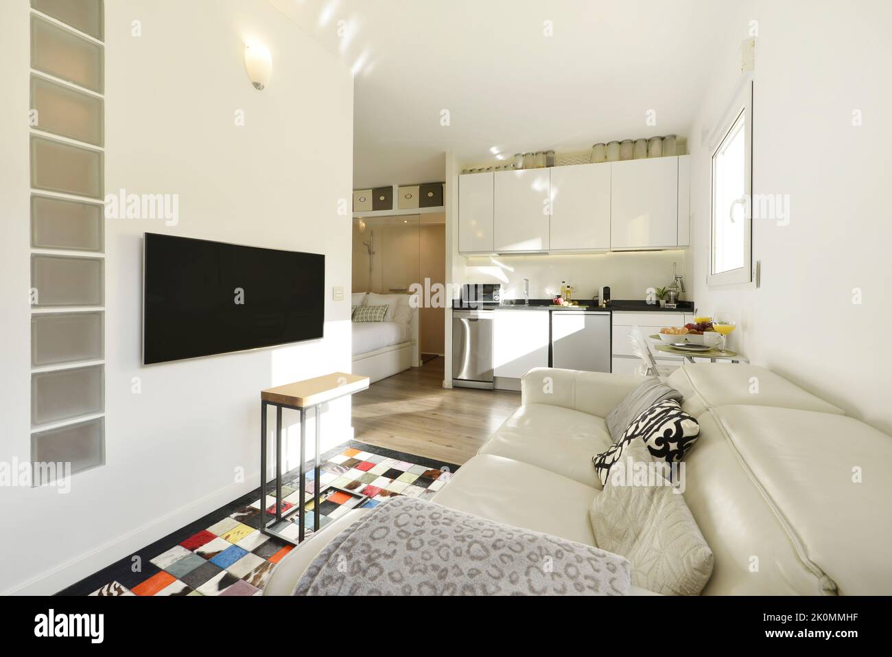 Tv studio studio room with sofa hi-res stock photography and images - Alamy