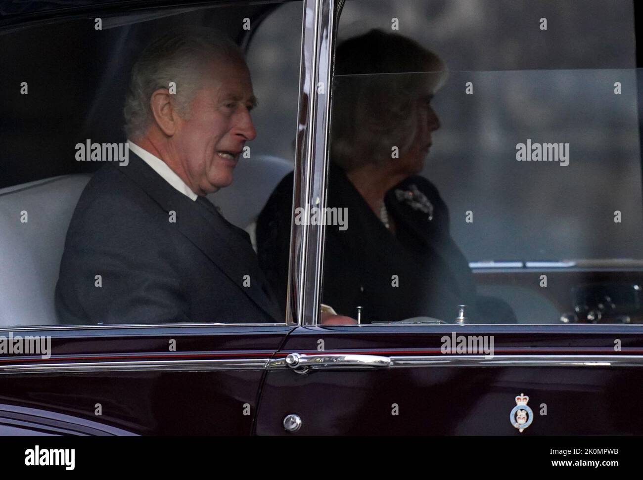 King Charles III and the Queen Consort arrive at St Giles' Cathedral ...