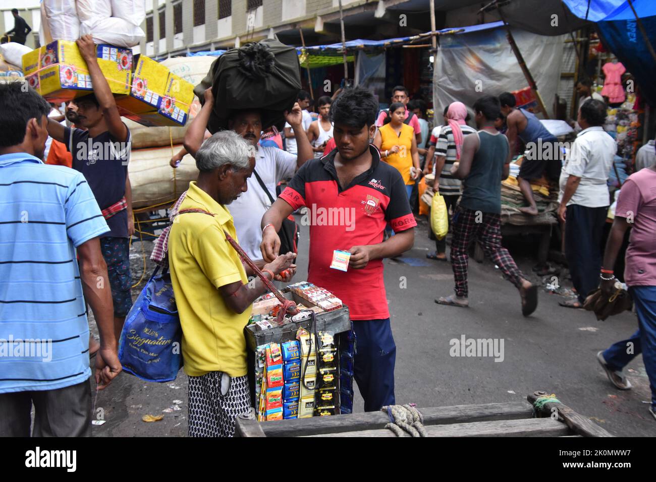 Mongla market hi-res stock photography and images - Alamy