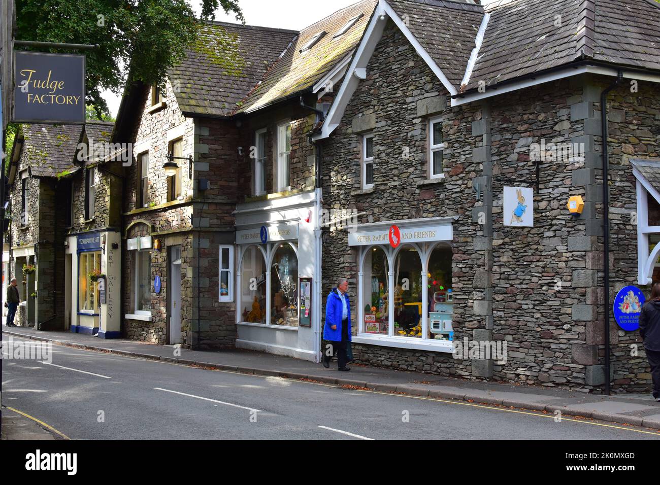 Peter rabbit shop hi-res stock photography and images - Alamy