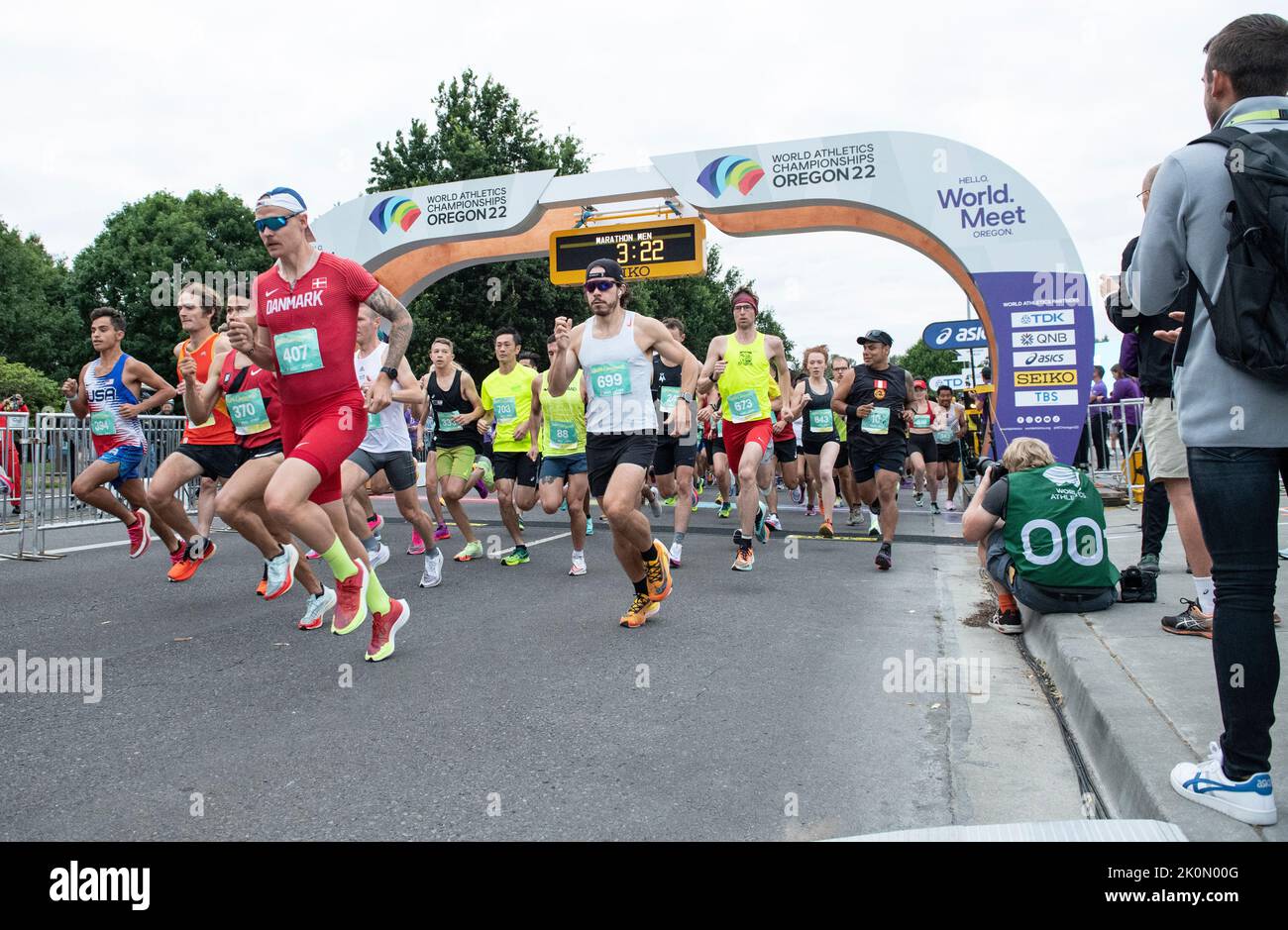 Start of the people’s fun run after the men’s marathon at the World ...