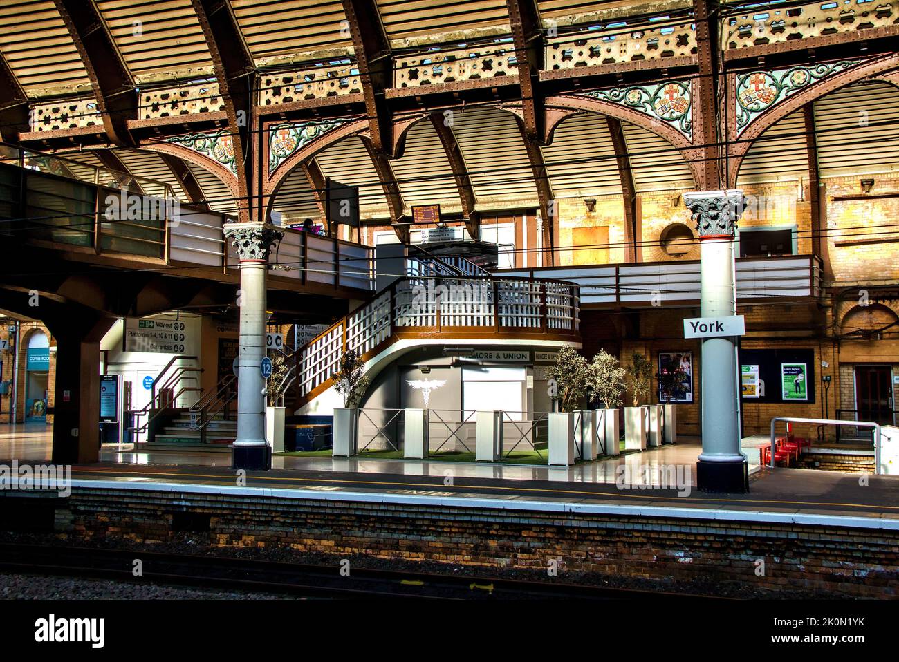 The beautiful interior of the York railway station Stock Photo - Alamy