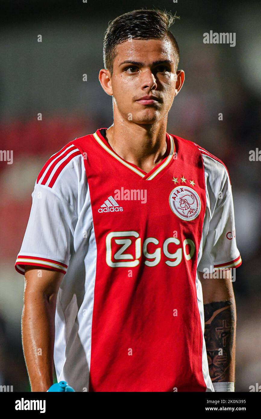 Giovanni manson ribeiro hi-res stock photography and images - Alamy