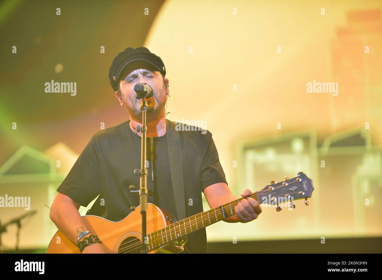 MIAMI, FLORIDA - SEPTEMBER 10: Servando Primera performs live on stage ...