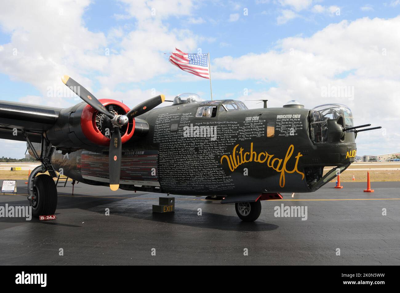 B 24 liberator aircraft hi-res stock photography and images - Alamy