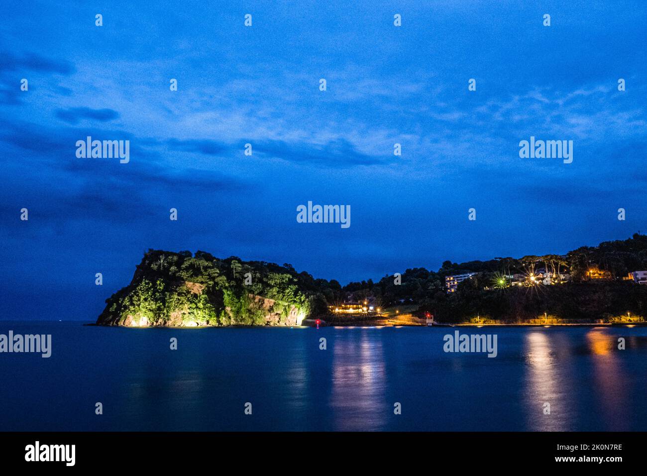 The famous 'Ness' cliff illuminated at night in Shaldon, Devon Stock ...