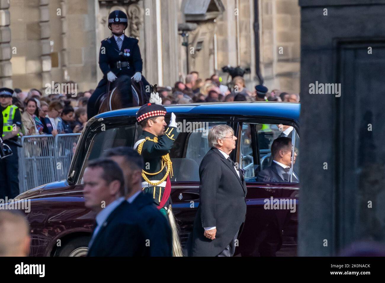 Edinburgh, Scotland 12th September 2022. Thousands line the Royal Mile ...