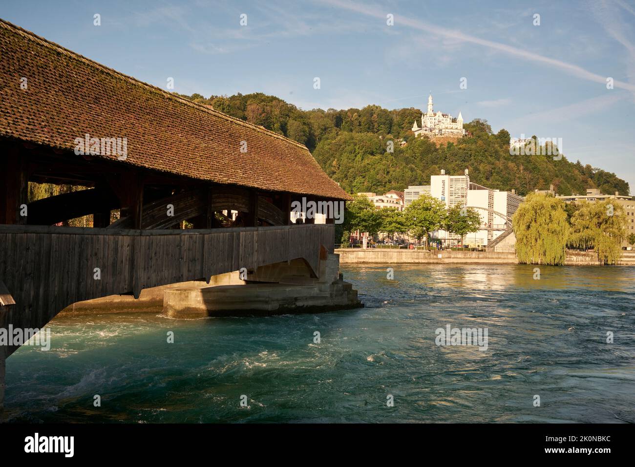 Footbridge over stream architecture hi-res stock photography and images ...