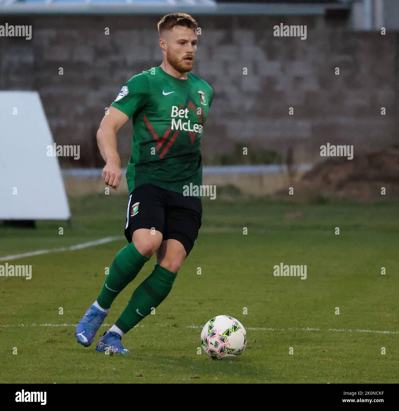 Aidan wilson irish league player hi-res stock photography and images ...