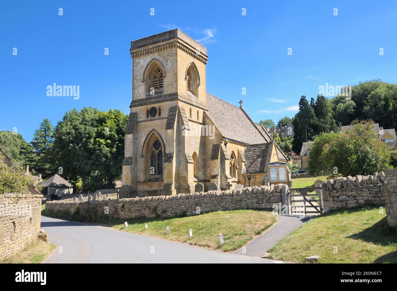In cotswold churches hi-res stock photography and images - Alamy