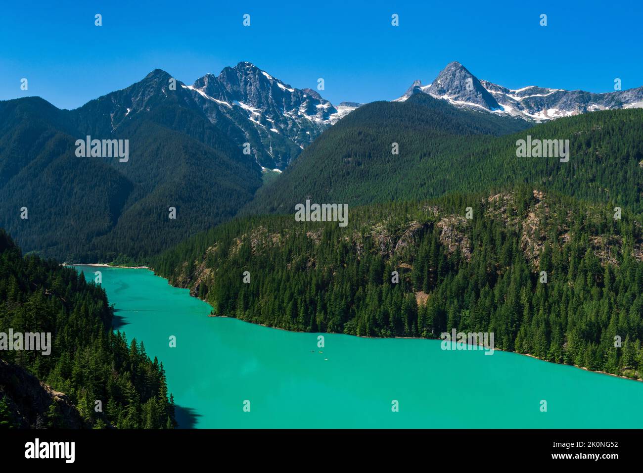 Diablo lake cascade mountain hi-res stock photography and images - Alamy